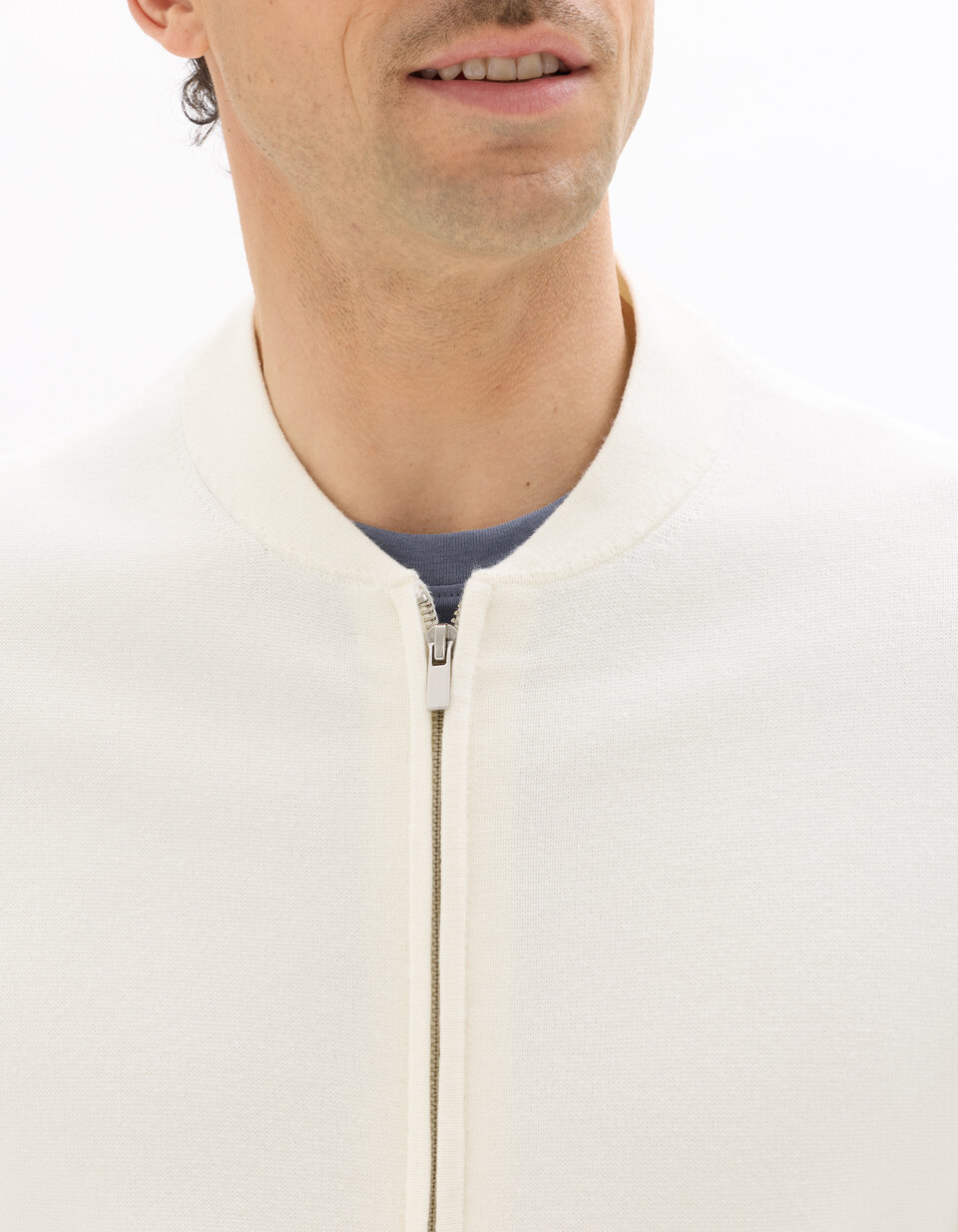 Chaleco bomber con cremallera - blanco | celio be normal