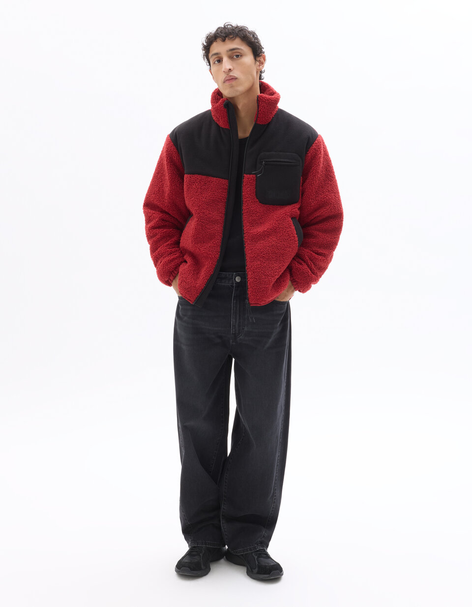 One Piece - Veste en sherpa rouge et noire | celio be normal