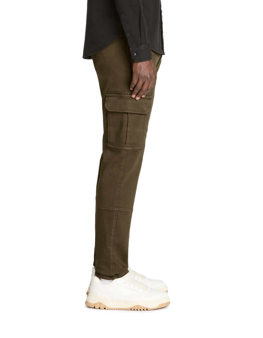 Pantalón Cargo Recto Caqui Celio Be Normal